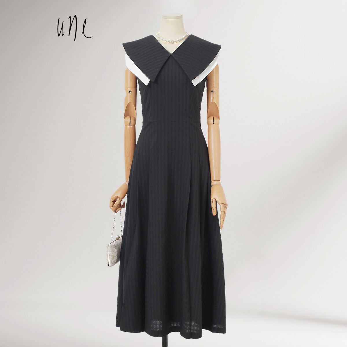 퀸잇 - 더블와이드칼라 셀럽드레스