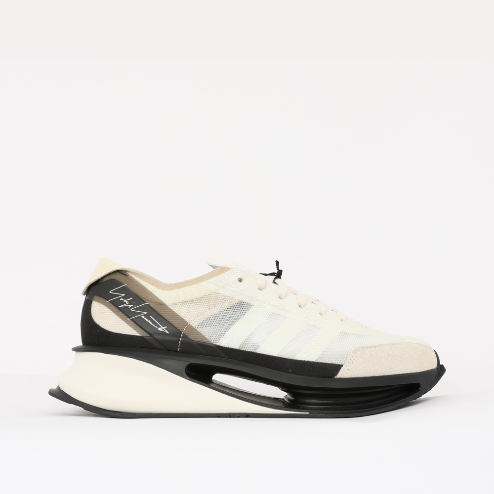 퀸잇 - 겐도 런 오프 화이트 남성 스니커즈 IG4053